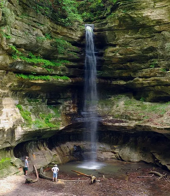 illinois hike spectacular waterfall ftr