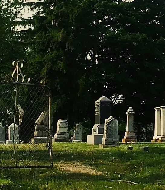 most eerie illinois graveyard ftr