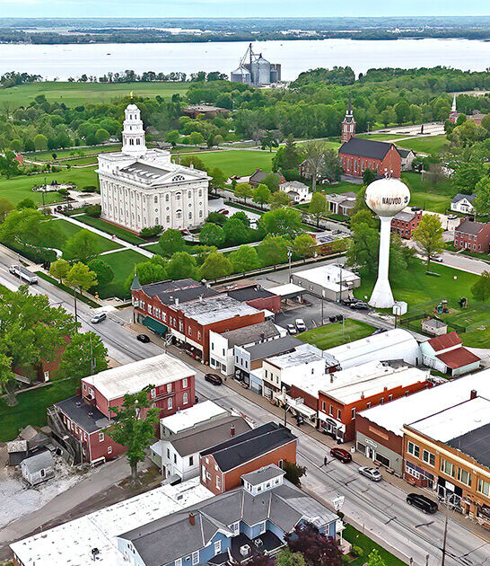 picturesque riverside town illinois ftr