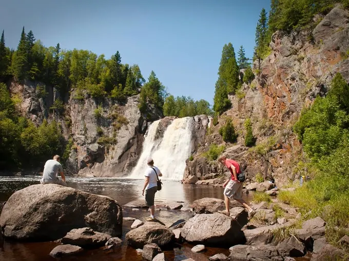 scenic waterfall hikes minnesota