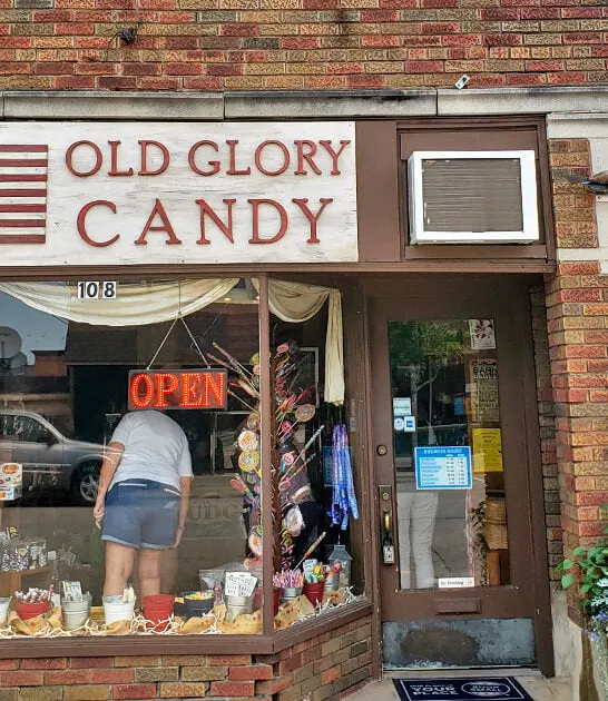 tiny candy store wisconsin ftr