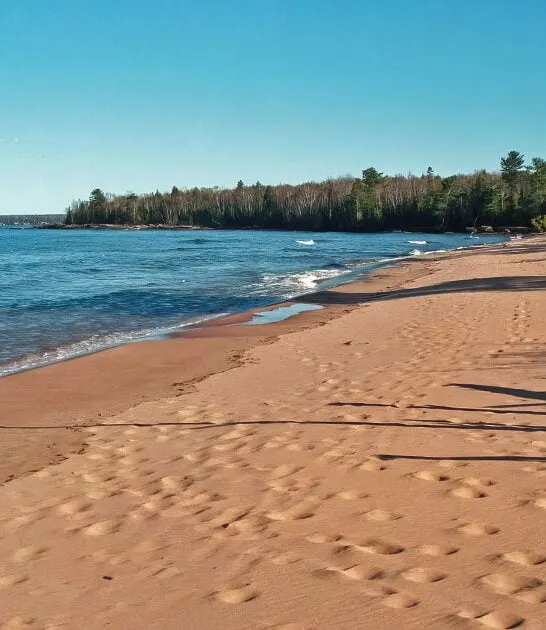unique lake beach wisconsin ftr