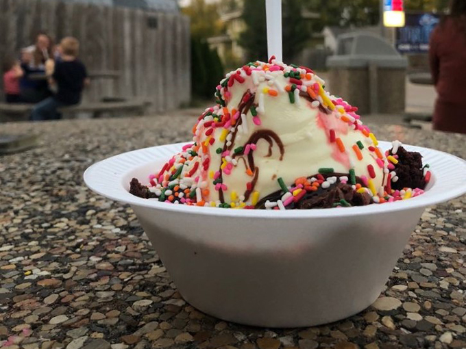 belts' soft serve 5