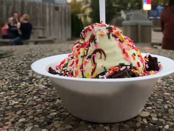 belts' soft serve 5