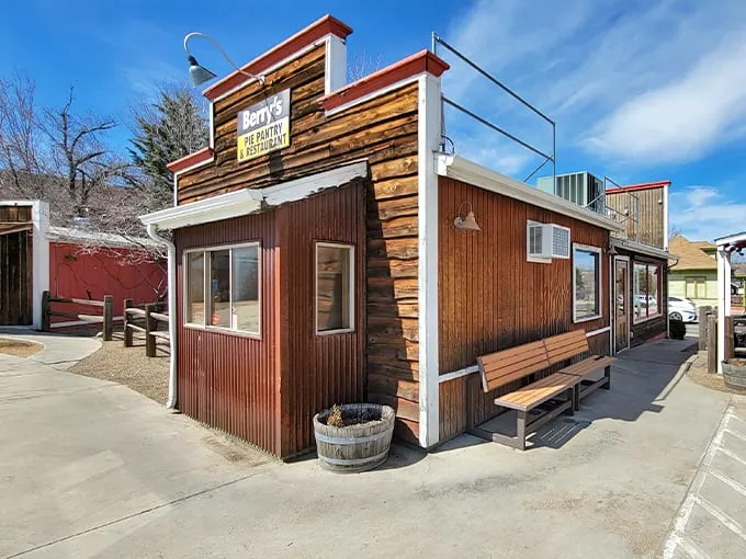 berry's pie pantry & restaurant 1