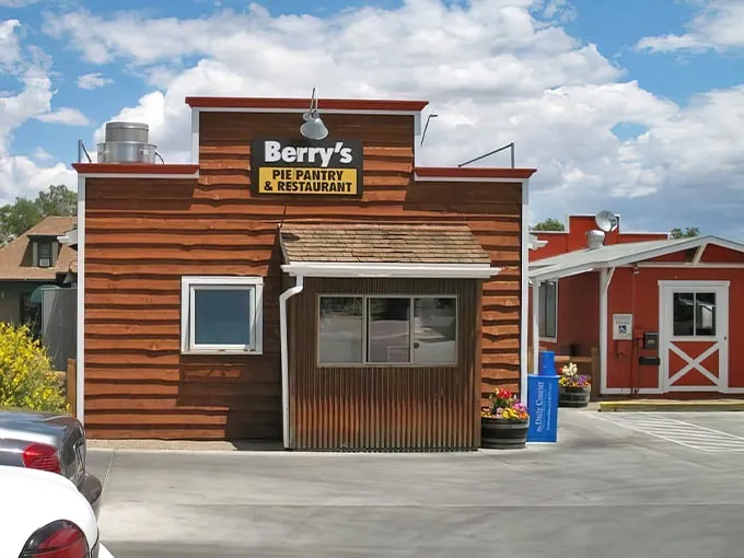 berry's pie pantry & restaurant 1