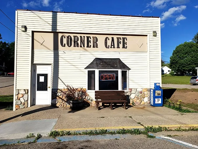 corner cafe 1