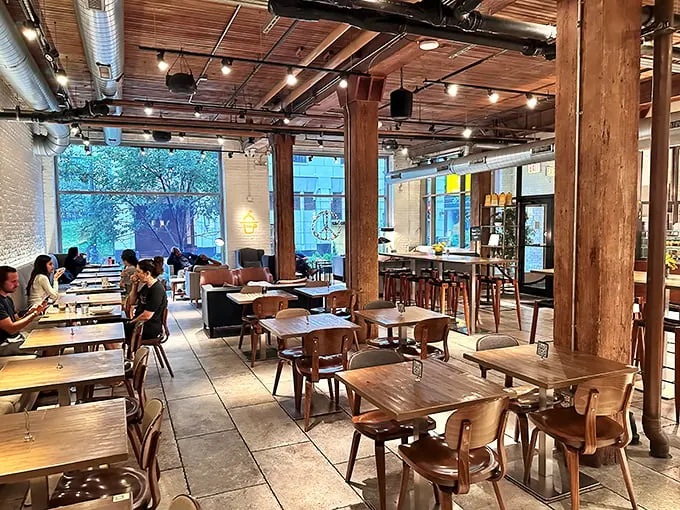 cupitol coffee & eatery 9