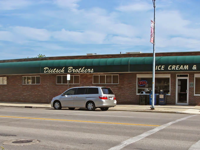 dietsch's brothers ice cream 1