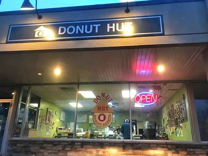 donut hut 1
