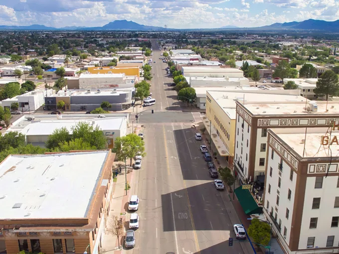 douglas, az 1