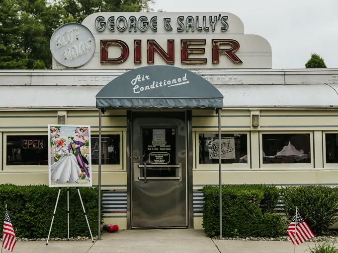 george and sally’s blue moon diner 1