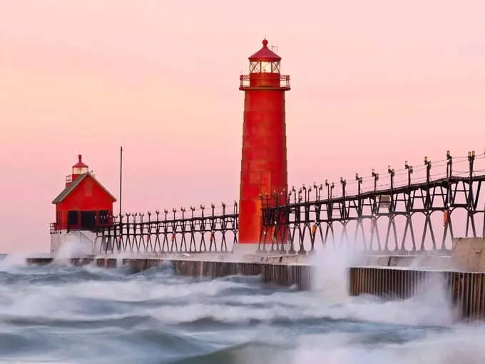 grand haven lighthouse 1