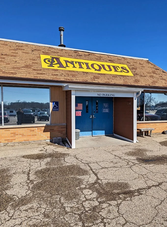 great lakes antique mall ryno rd 1