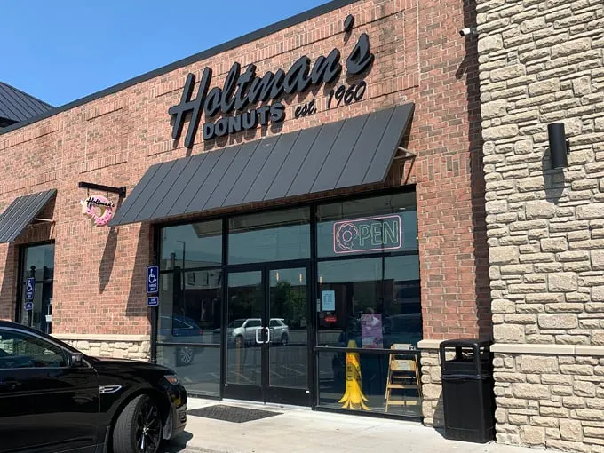 holtman’s donut shop 1