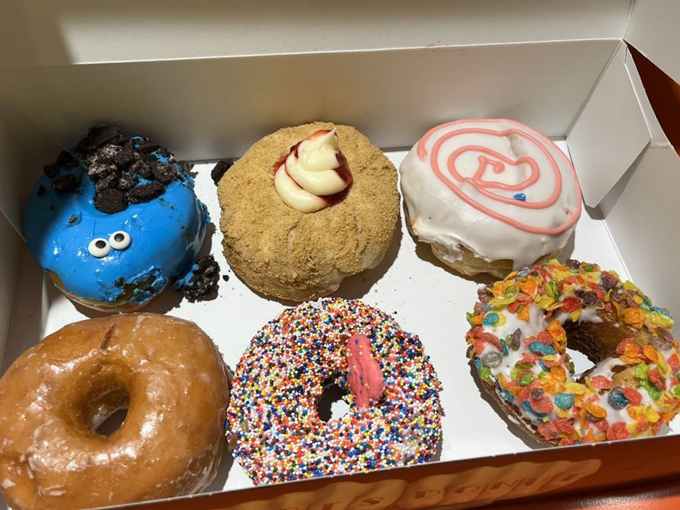 hurts donut co. 8
