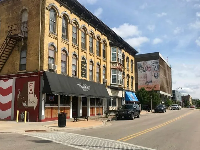 janesville, wi 1