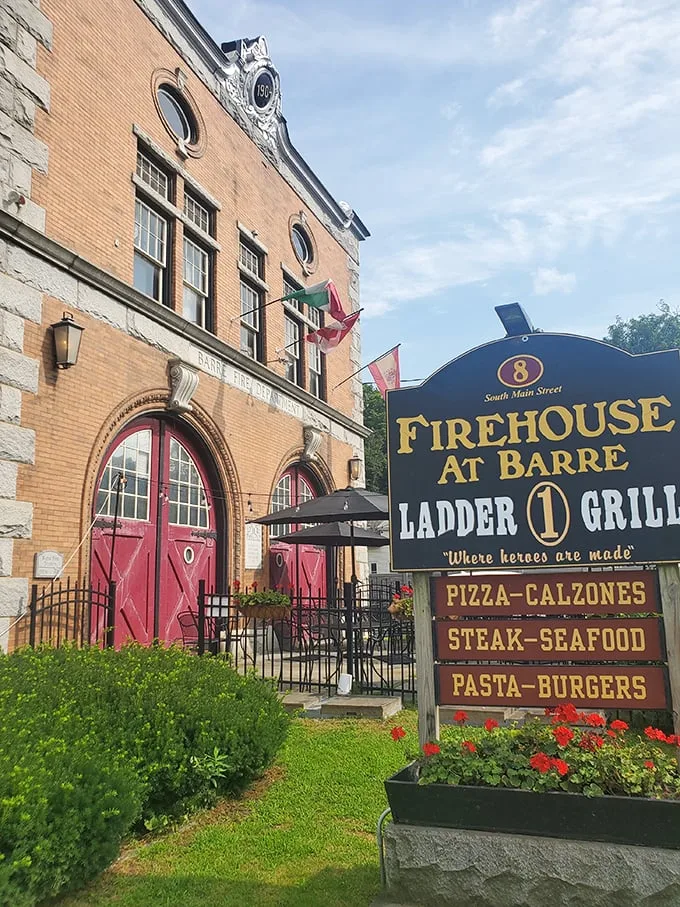 ladder 1 grill 1