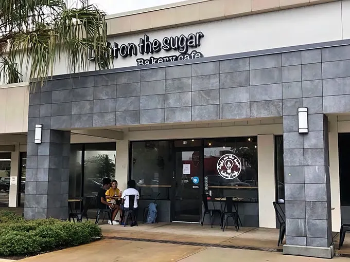 light on the sugar bakery café 1