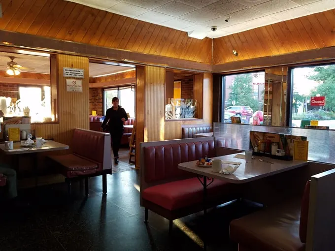 lola's diner 3 3
