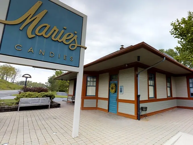 marie's candies 1