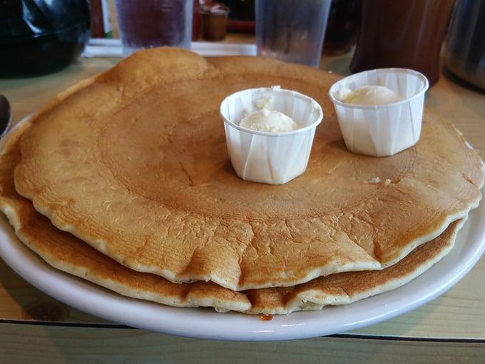 merlin's family restaurant 4