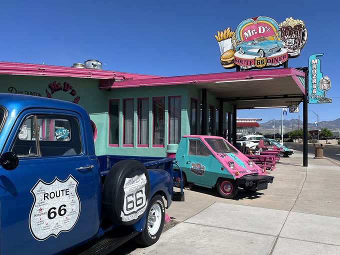 mr d'z route 66 diner 1