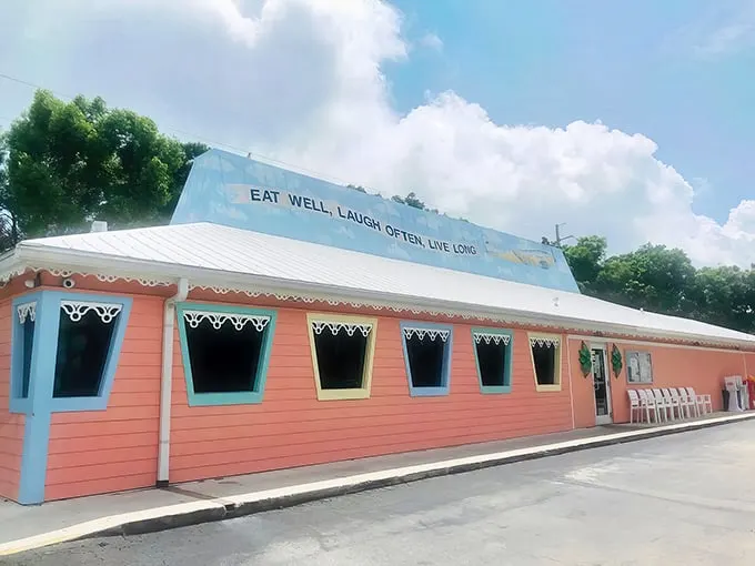 mrs. mac's kitchen 1