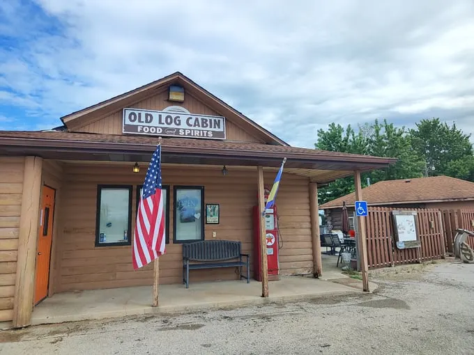 old log cabin 1