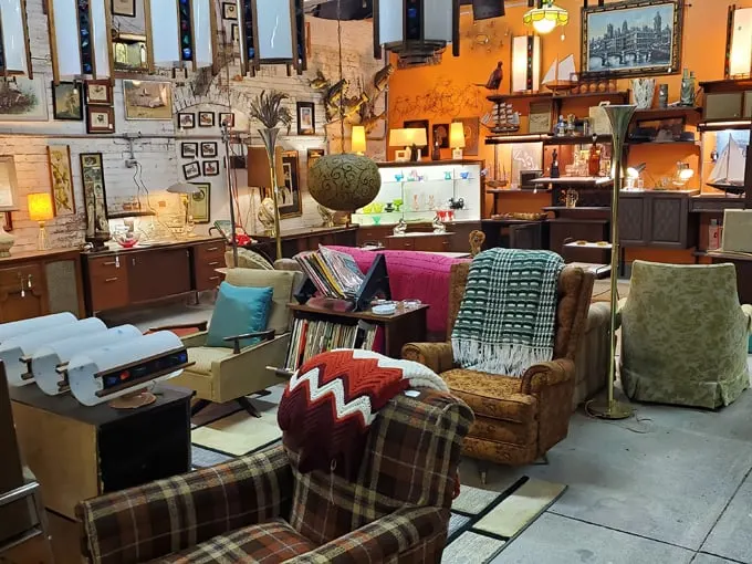 pop's uniquities llc antiques and vintage 2