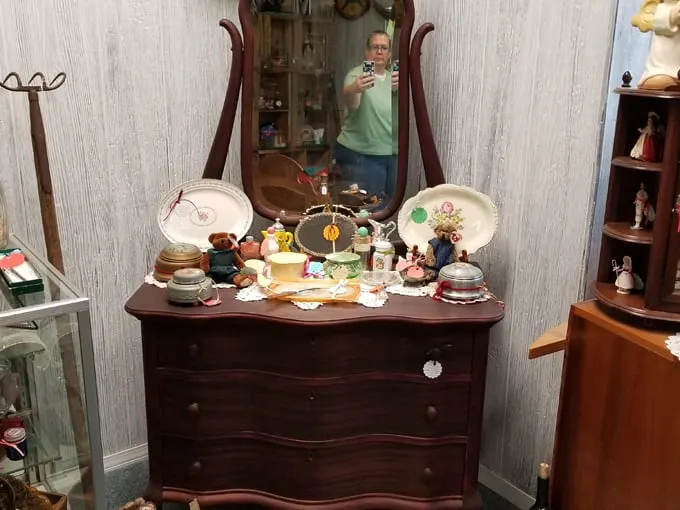 pop's uniquities llc antiques and vintage 8
