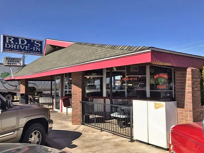 r d's drive in 1