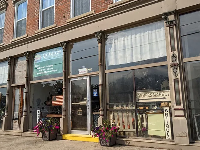 river village shoppe 1