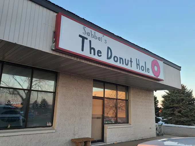 sabbai's the donut hole 1