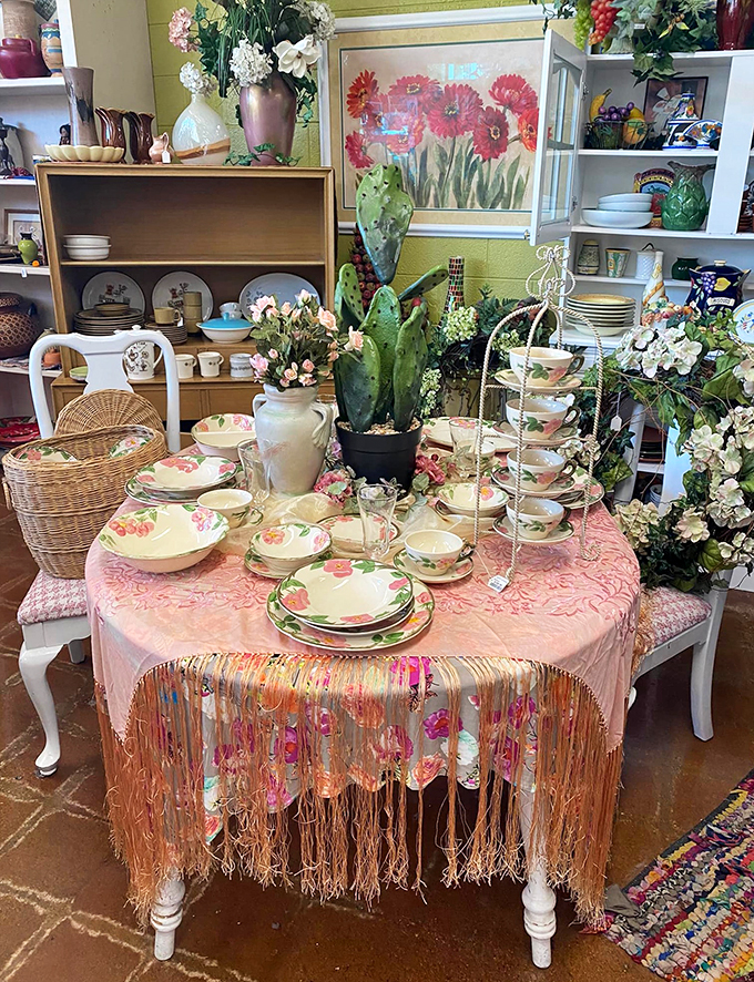 st. vincent de paul thrift store 4