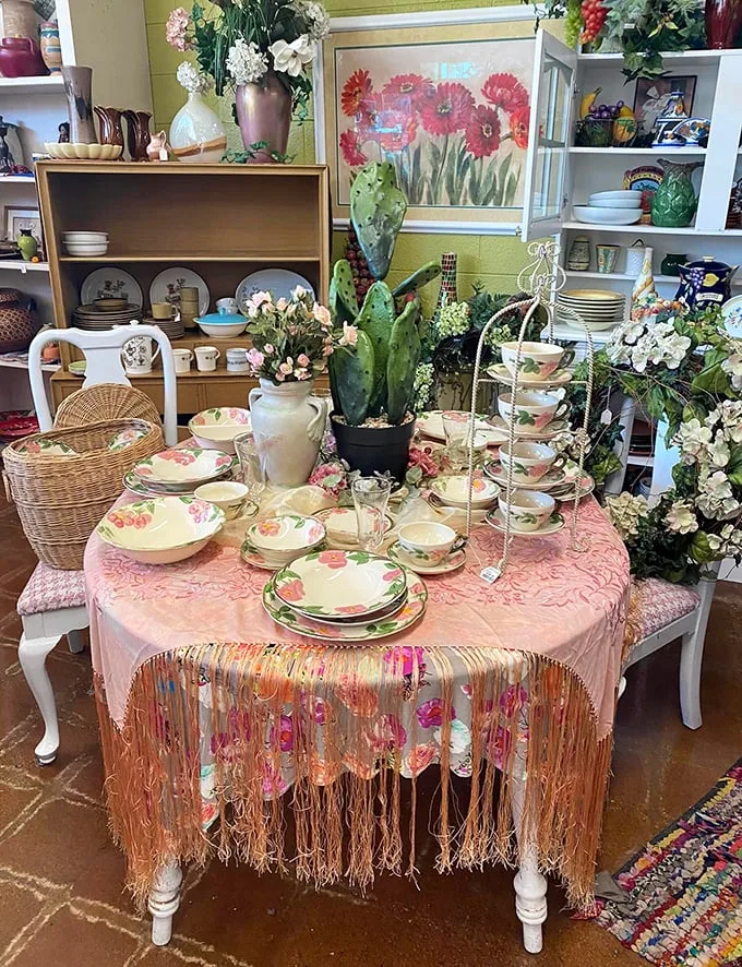 st. vincent de paul thrift store 4