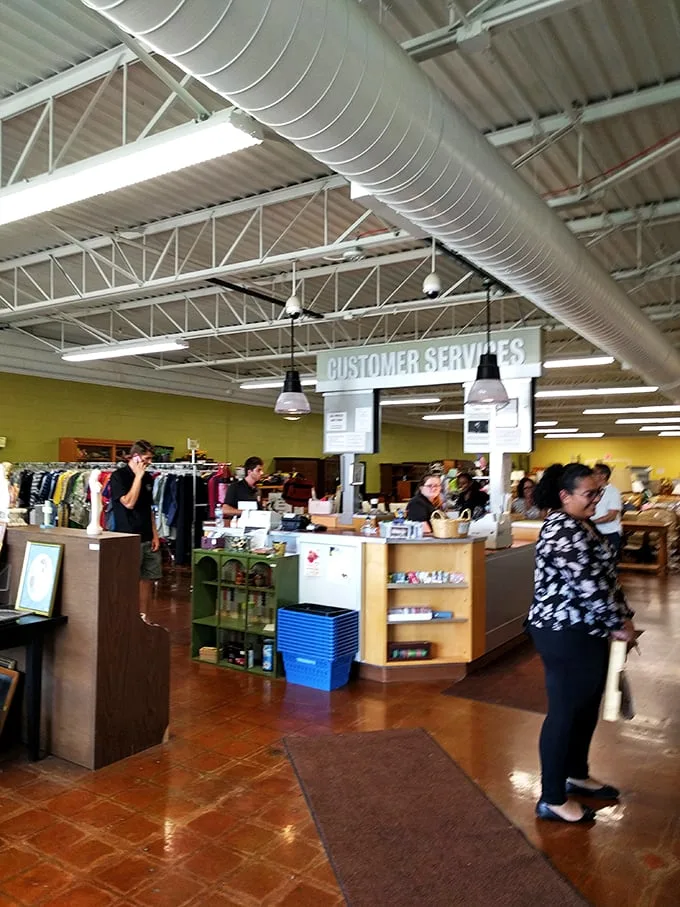 st. vincent de paul thrift store 8