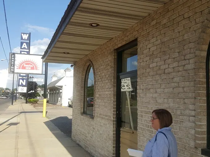 sunrise inn of warren 8