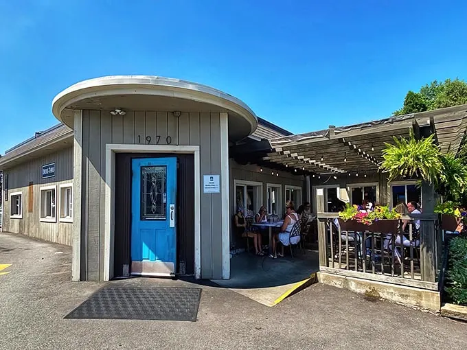 the blue door café & bakery 1