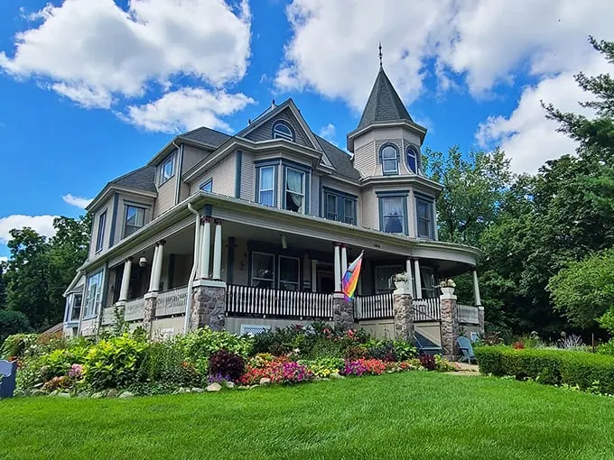 the cherry tree inn bed and breakfast 1