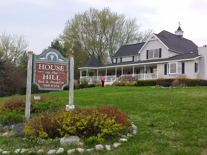 the house on the hill bed and breakfast 1