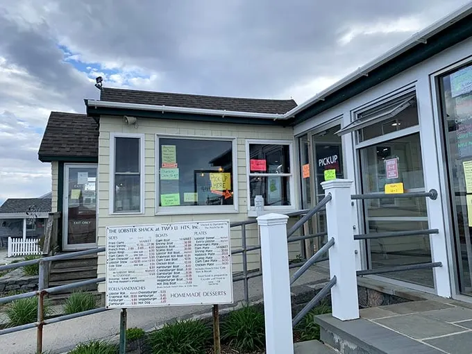 the lobster shack at two lights 1
