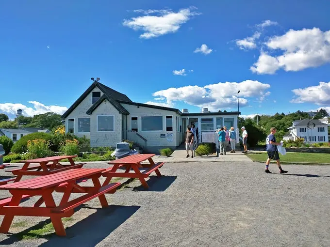 the lobster shack at two lights 1