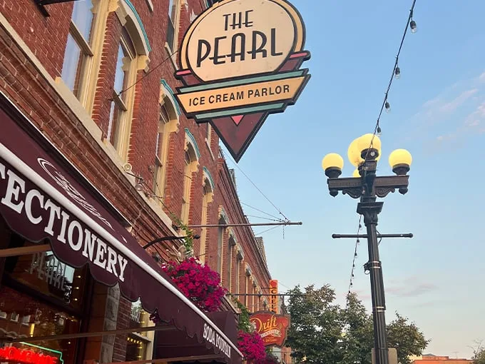 the pearl ice cream parlor 1