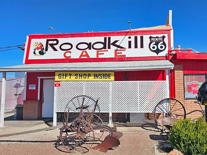 the roadkill cafe 1