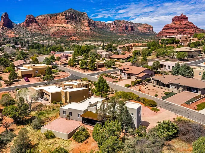 village of oak creek, arizona 1