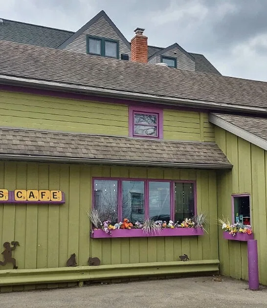 famous baked goods wisconsin ftr