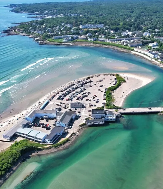 picturesque beach town maine ftr