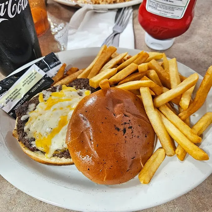 Who says you can't have it all? This all-American classic gets a Casa Palomino twist, proving that diversity is the spice of life—and lunch.