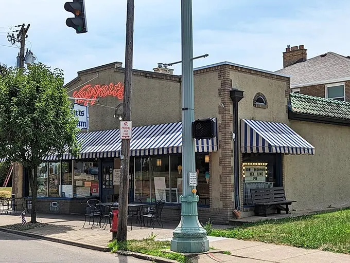 Step right up to the greatest show on earth – or at least in Canton! Taggart's isn't just an ice cream parlor; it's a three-ring circus of flavors under a big top of nostalgia. With its classic signage and promise of air conditioning (fancy!), it's the coolest spot in town – literally and figuratively.